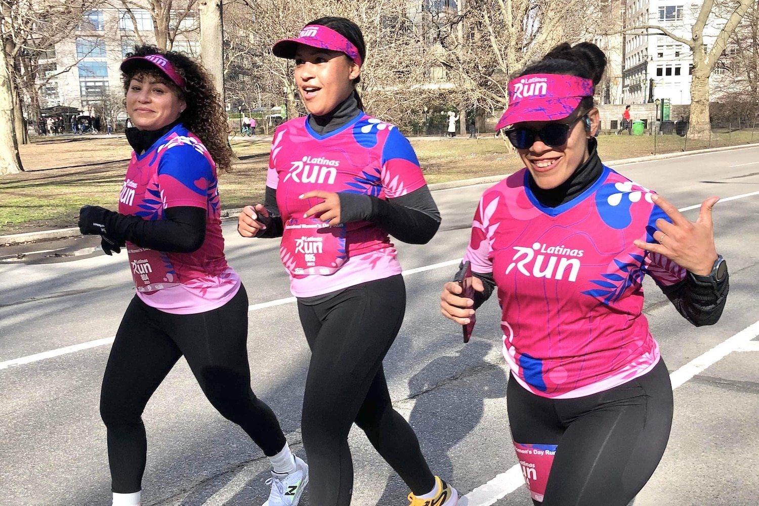Latinas Run Builds Community and Empowers Latina Runners - Running ...